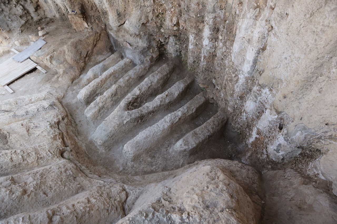 Enigmatic Ancient Channels Unearthed: A Glimpse into Jerusalem's Davidic Dynasty - Archaeologs